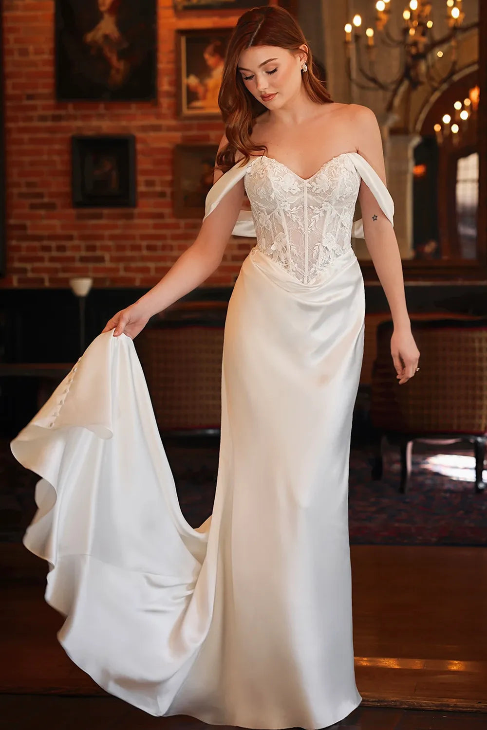 Never Worn Essense of Australia D4303 Wedding Dress