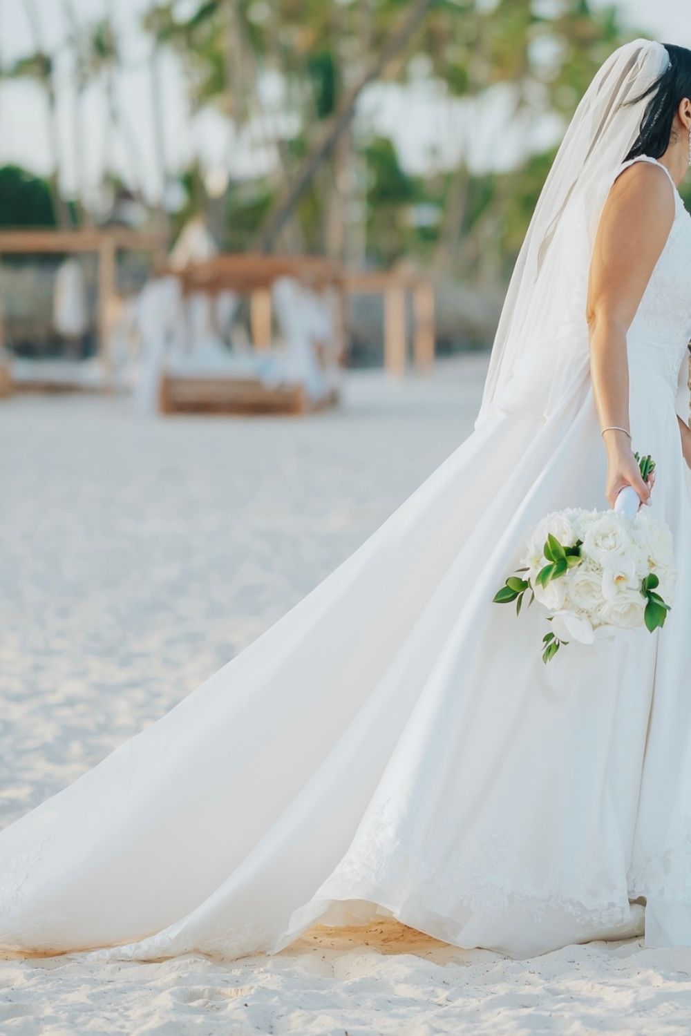 Used Justin Alexander Jersey Wedding Dress