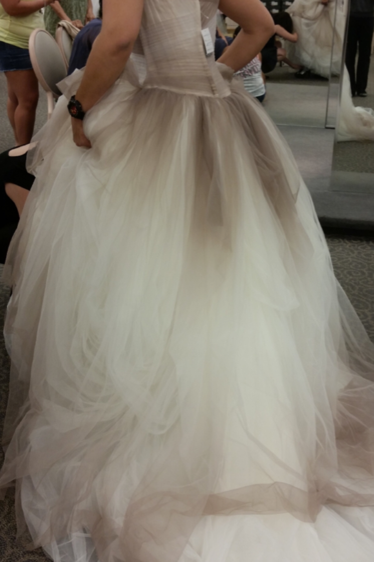 Never Worn Vera Wang Vera Wang VW351157 Never Worn Vera Wang Vera Wang VW351157